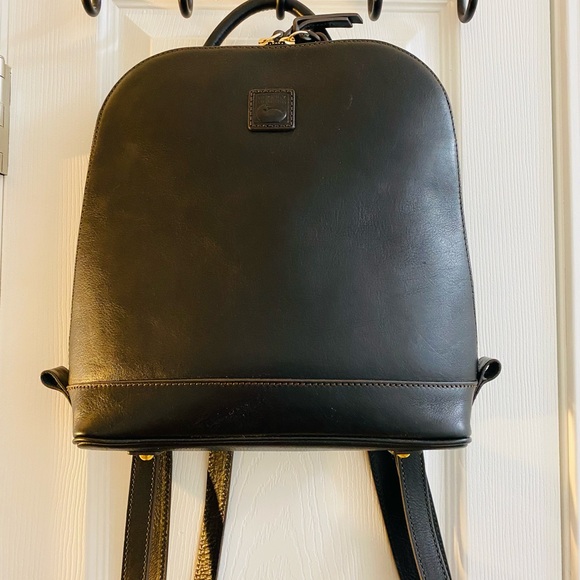 Dooney & Bourke | Bags | Dooney Bourke Florentine Zip Pod Backpack ...